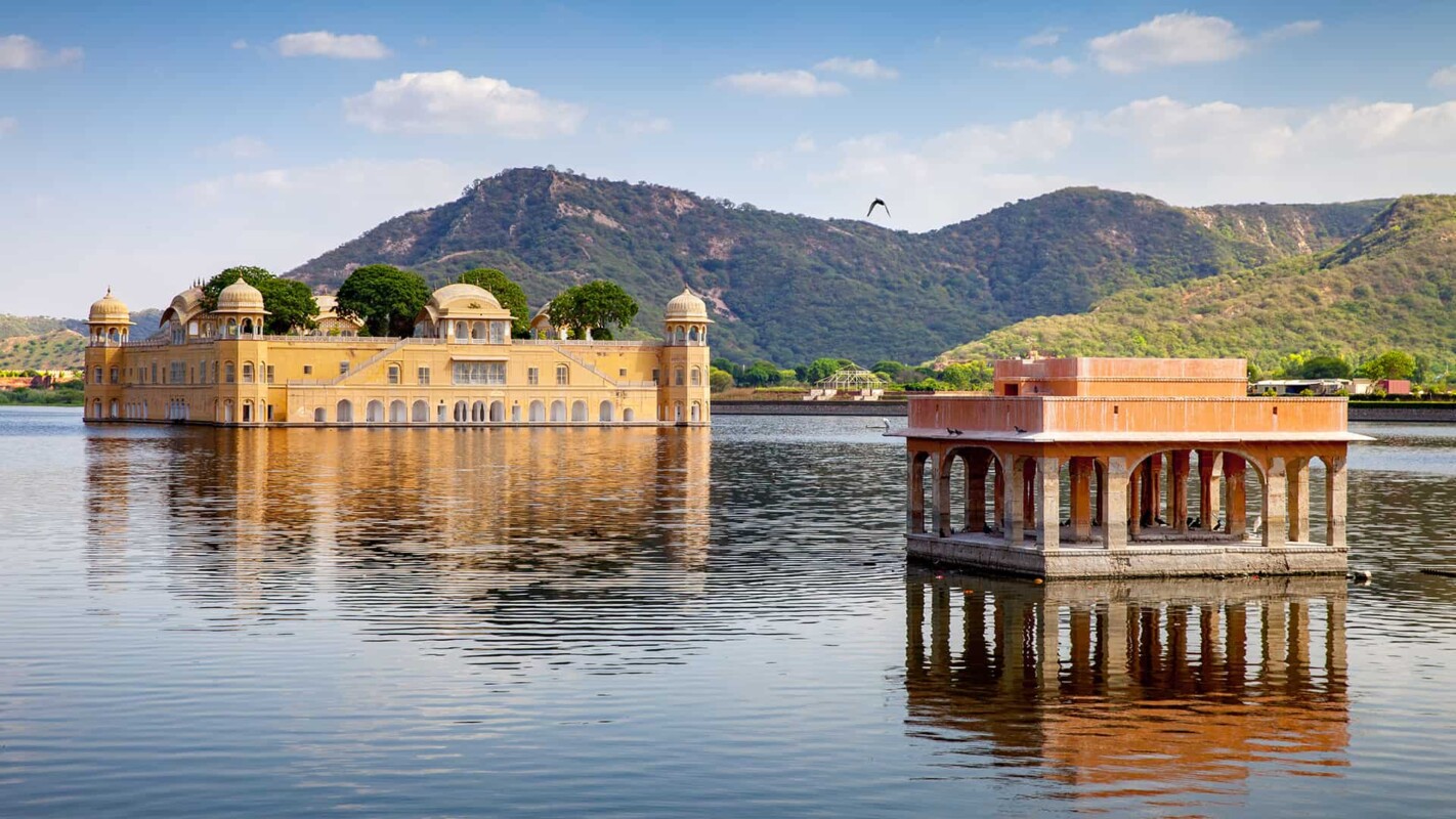 Travelzoo - Explore India Journeys